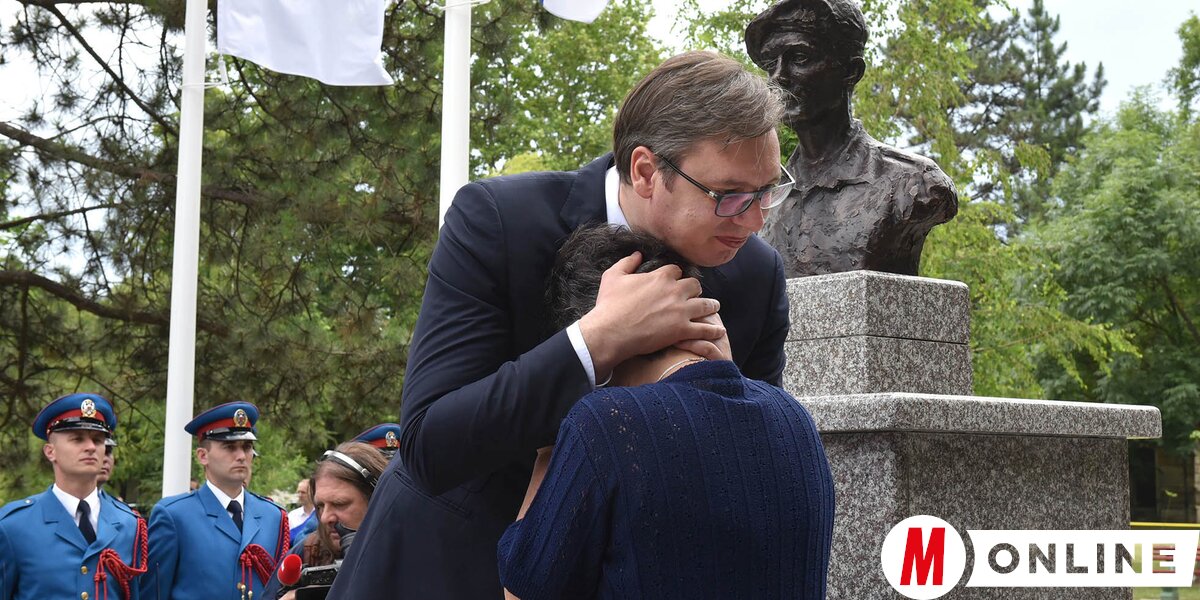 Mellszobrot avattak Cérna Tibor emlékére | Magyar Szó